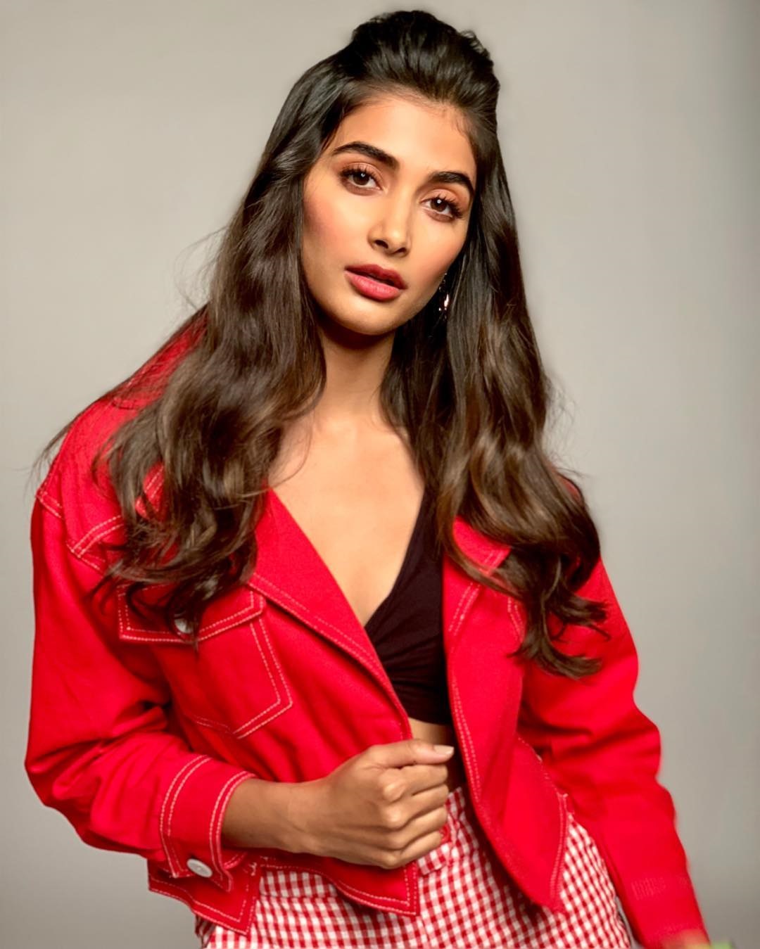 Pooja Hegde Hot | Photos | Pics | New Images & HD Wallpapers