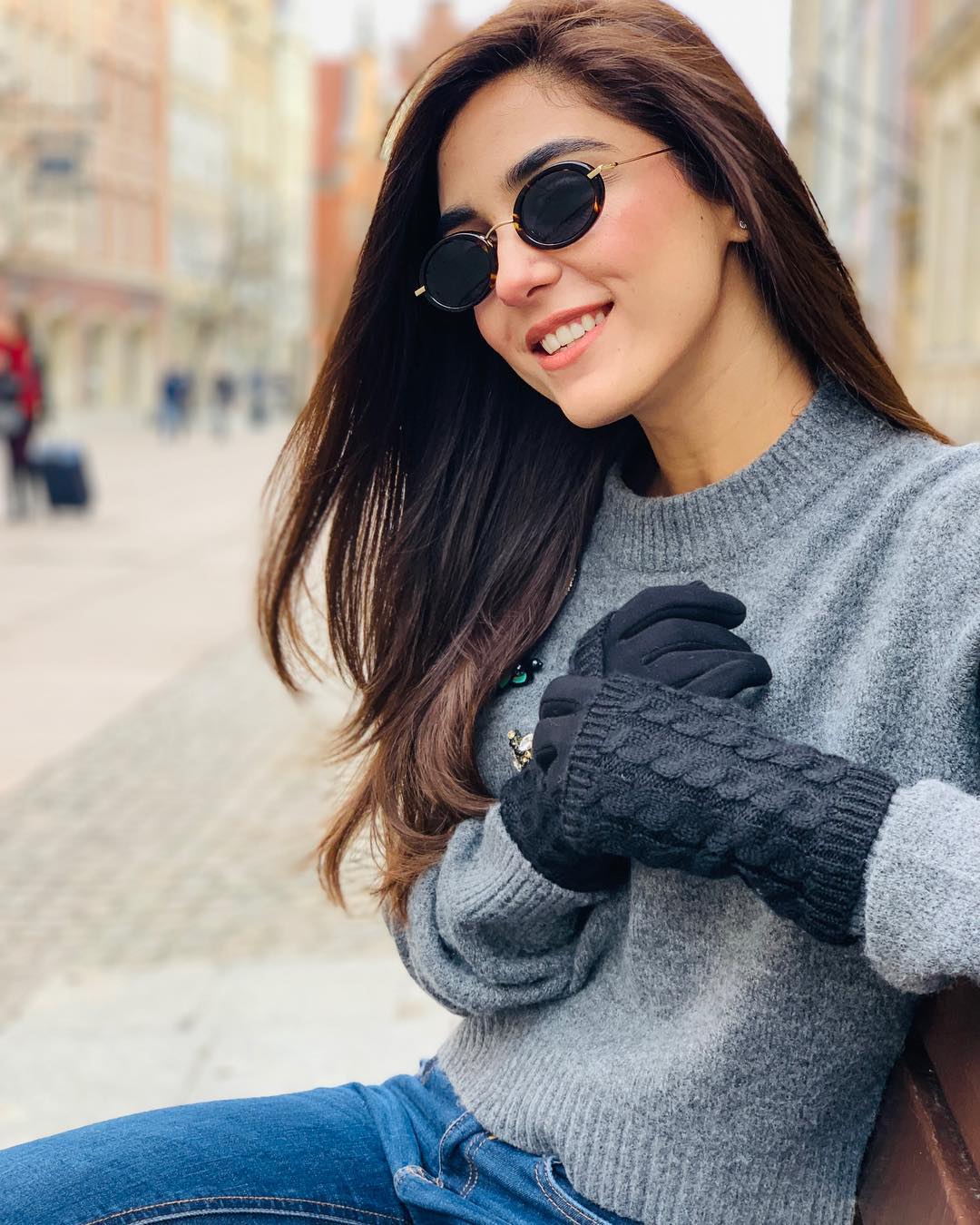 Maya Ali | Hot Photos | Beautiful Wallpaper HD | Pics | New Images