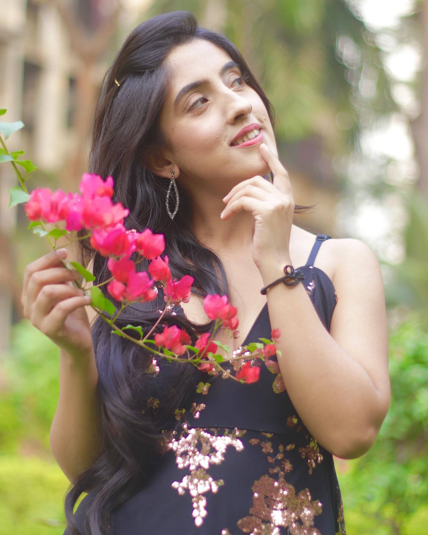 Sameeksha Sud: Hot Photos, Beautiful Wallpaper, Pics, New Images