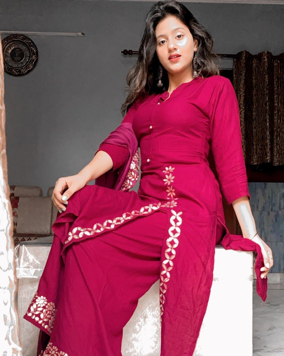 Anjali Arora Hot Pics Photos | Beautiful Wallpaper, HD Images
